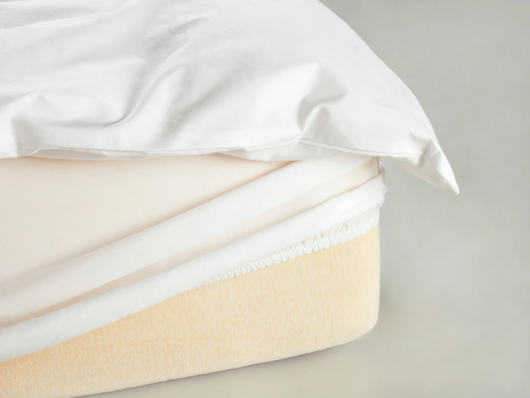 The BEST Mattress Protectors - Top 5 Reviews